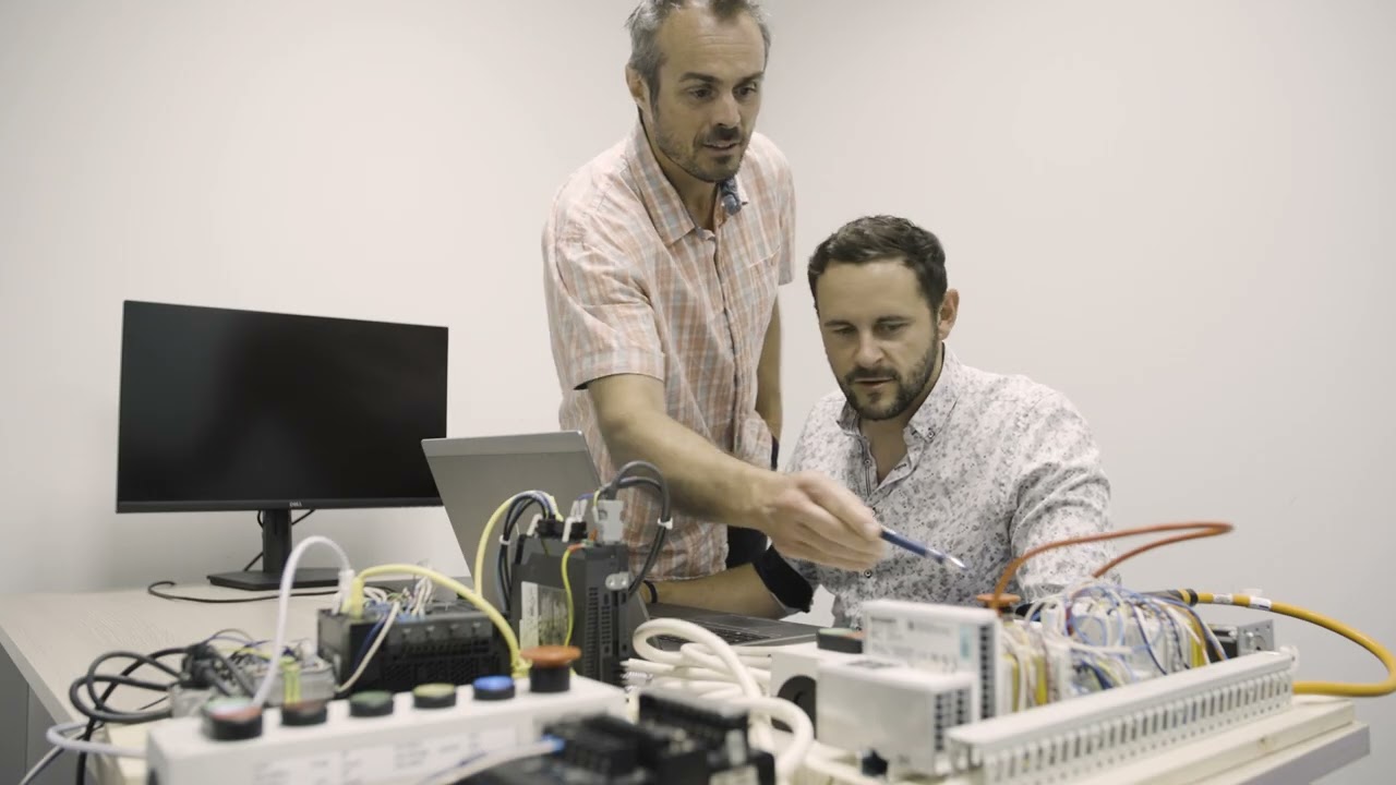 ⚙️ Formation Beckhoff TwinCAT 2 et 3 : Découvrez les Technologies d’Automatisation Avancées avec SEF