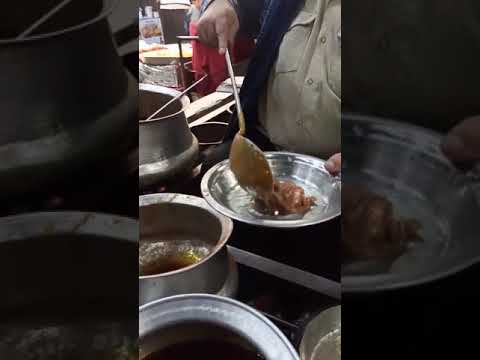 Special Butter wali Nihari,  Delhi food walks, Dilse foodie Jama Masjid, matiya Mahal, urdu bazar