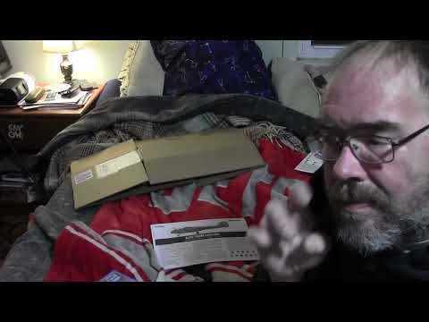 Unboxing of 1/72 Trumpeter A-6E TRAM