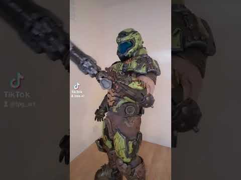 Doom Slayer cosplay #doom #cosplay #doomslayer