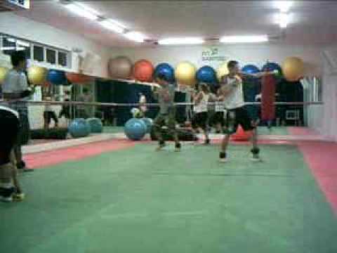 Veja como é uma aula de MMA com o professor James Tonelli | James Tonelli