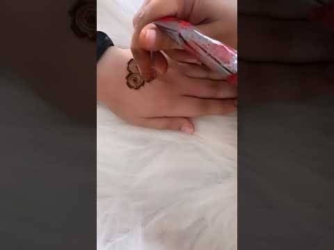 Simple Henna Tattoo For Kid's😍❤#shorts #kidshenna #trending #hennatattoo #simplemehendi #besthenna