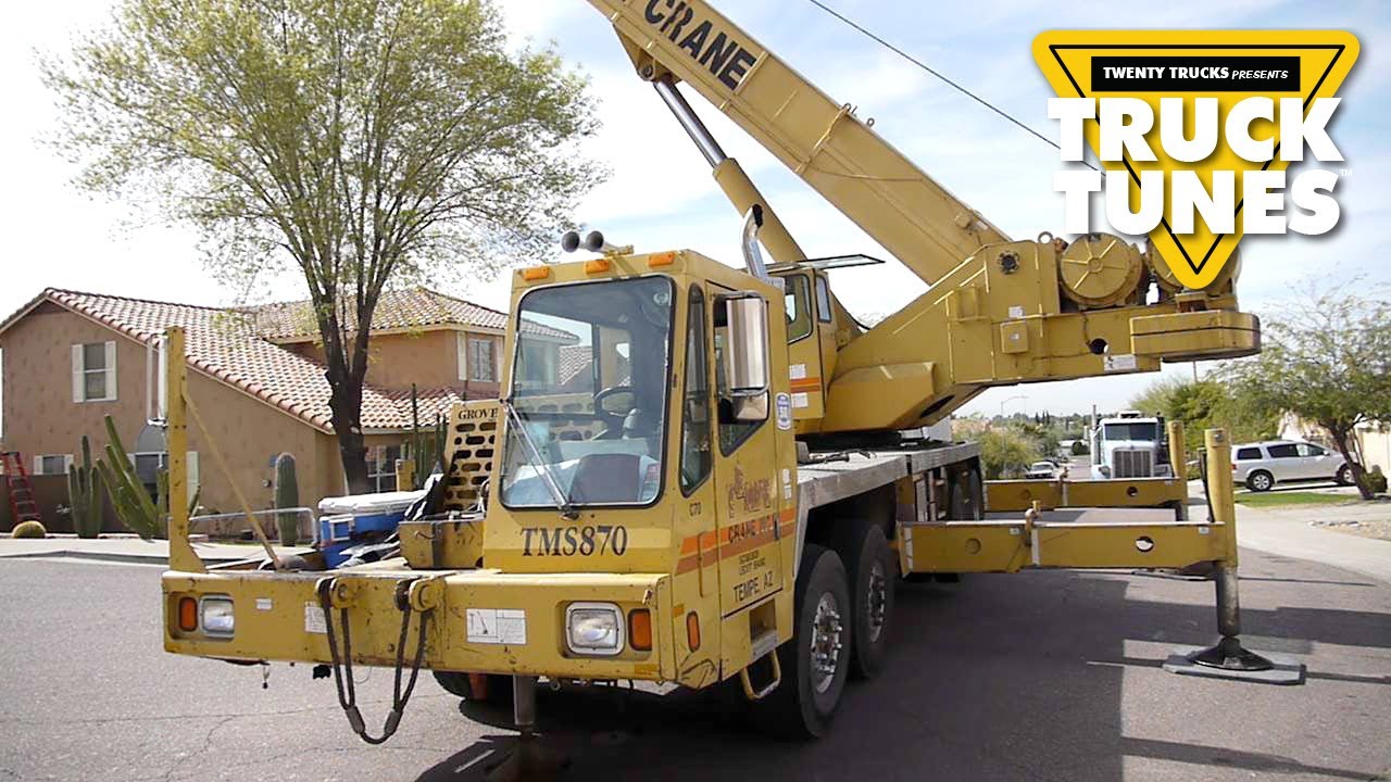 Truck Crane for Children | Truck Tunes for Kids | Twenty Trucks Channel