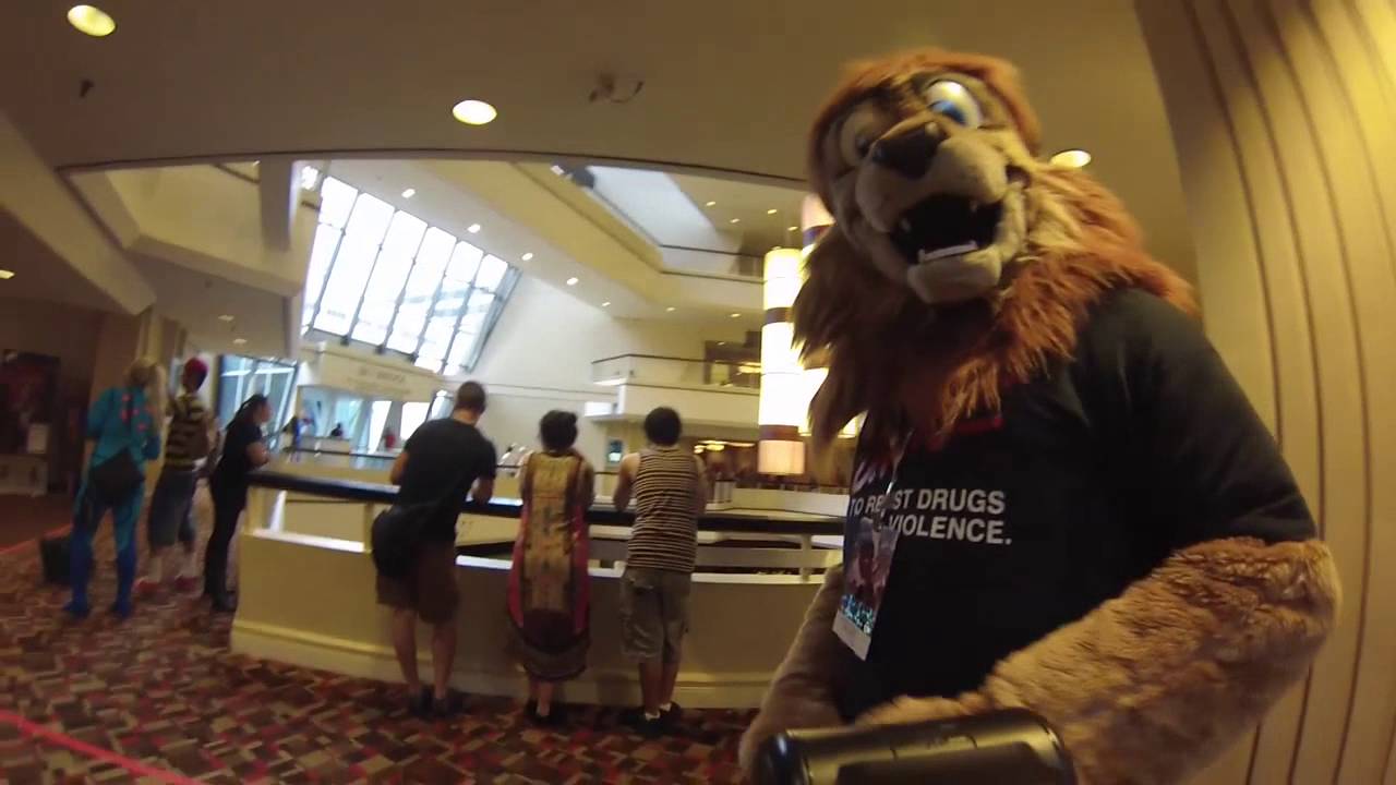 Wallaby lion at  Dragon Con 2016 (Cosplaying 