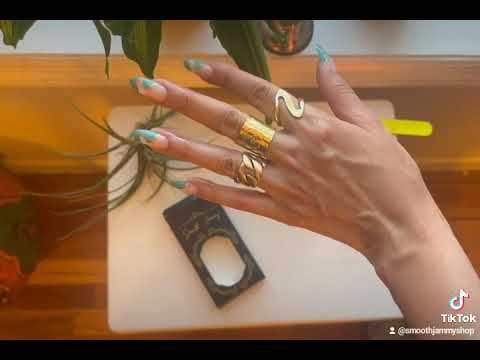 SMOOTH JAMMY SHOP Aqua Pink Nails