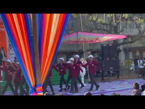 76th Republic Day parade by Vivekanand School Boys & Girls Troops.