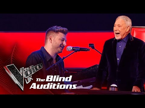 Sir Tom Jones & Peter Donegan's 'I'll Never Fall In Love Again' |Blind Auditions| The Voice UK 2019