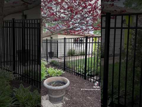 Aluminum Fence Installation Elmhurst Illinois | 76 Fence Company | IllinoisFencing.com