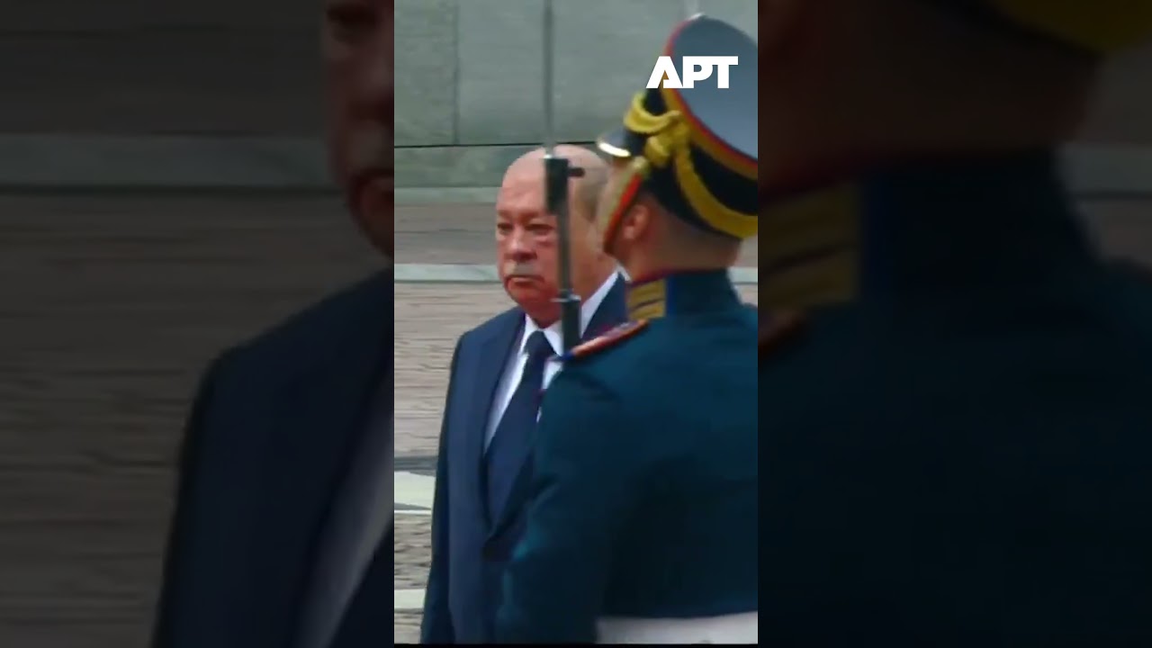 Sultan Ibrahim Arrives at Kremlin for Talks With Vladimir Putin | APT