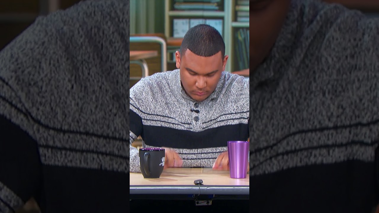 Viral Pen Tapper Performs!