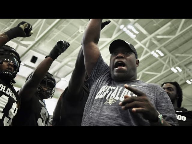 What does Warren Sapp do for a living? Exploring the personal life of ...