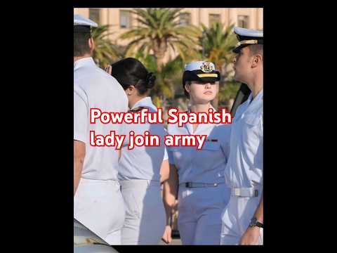 Una poderosa dama española se une al ejército en la adolescencia, la princesa Leonor y la realeza...