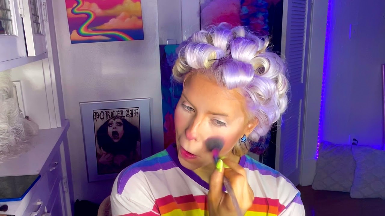 Cara Chérie Full-face Showgirl Makeup Tutorial