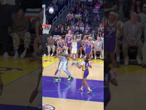 Skylar Diggins is ice cold with the bucket