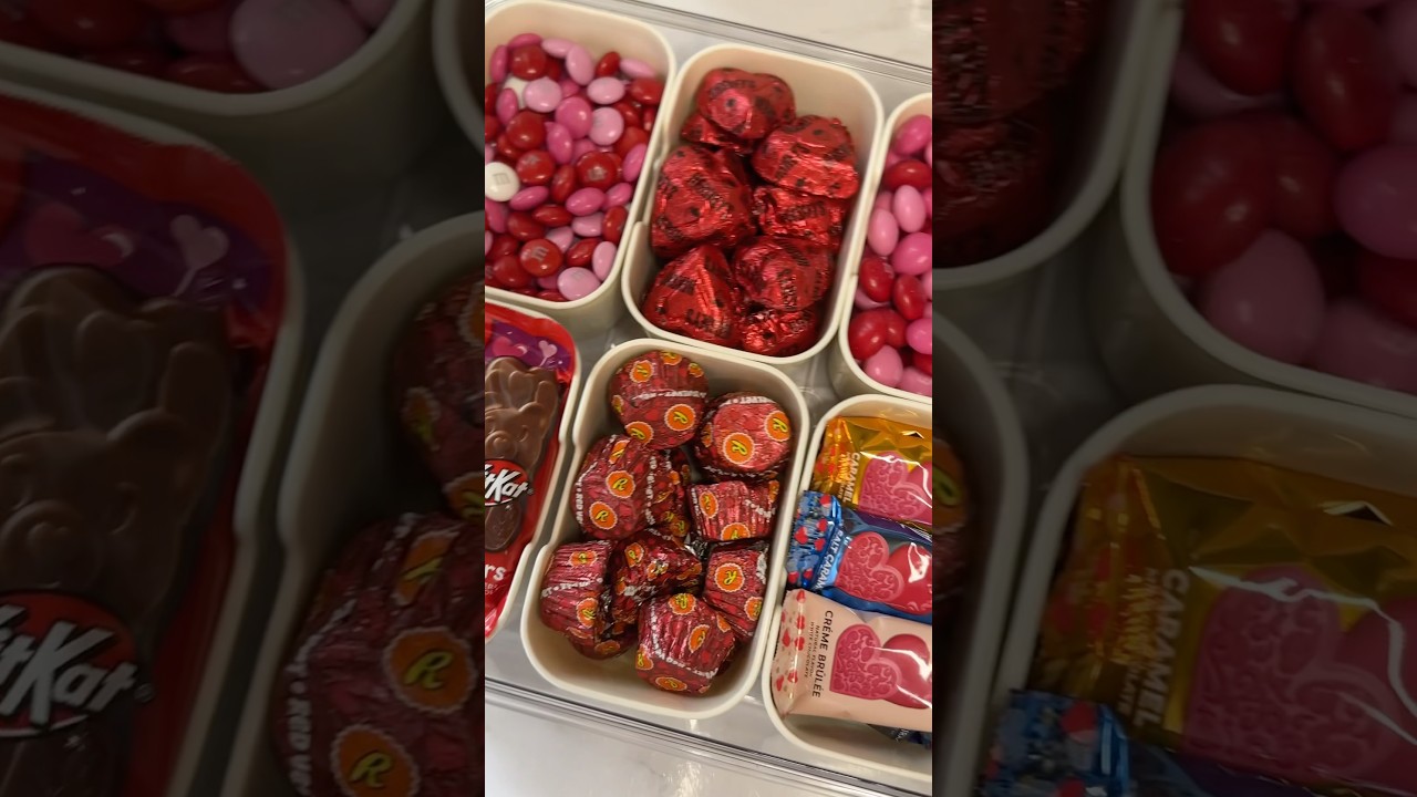 Valentine’s chocolate box❤️ #valentinesday#chocolate#candy#restock#asmrsounds#satisfying#valentine