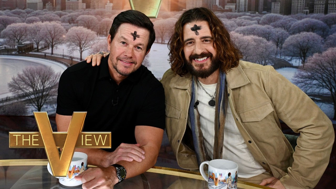 Mark Wahlberg And Jonathan Roumie Kick Off Their 'Pray 40' Lent Challenge | The View