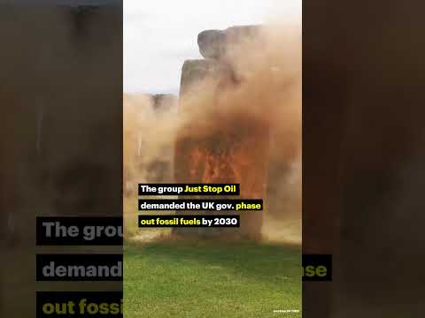 Climate activists spray paint Stonehenge