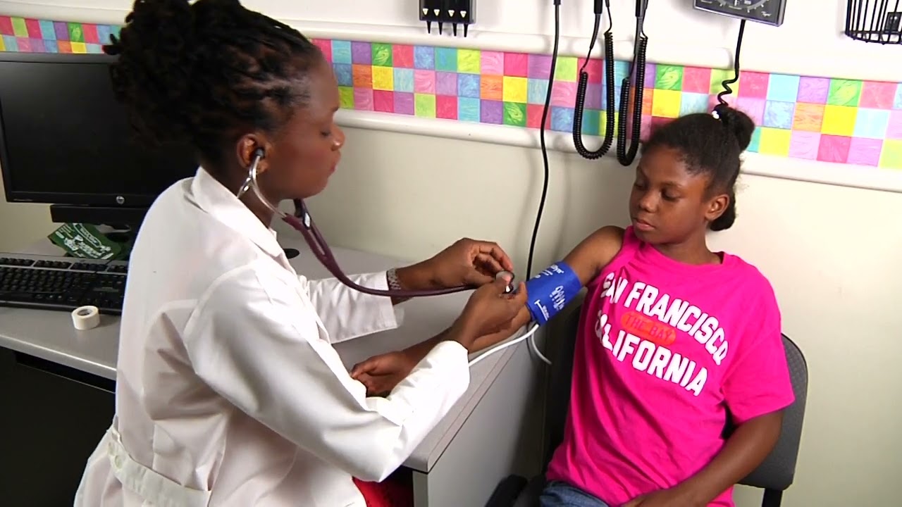 BLOOD PRESSURE MEASUREMENT IN CHILDREN (correct technique)