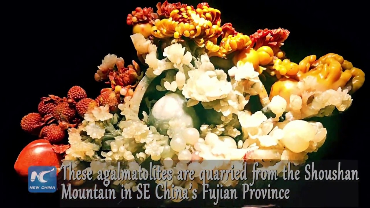 Amazing artwork carved from China's national stone