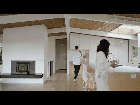 How to Update A Mid-century Modern