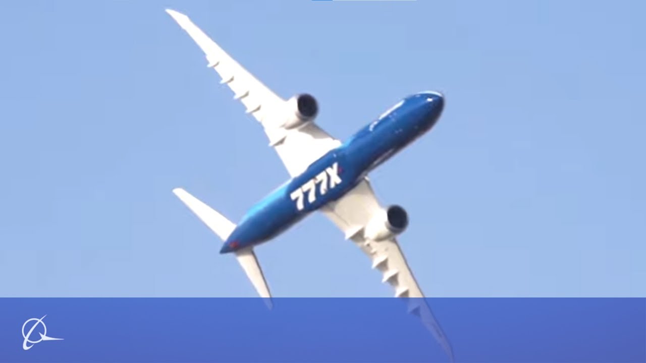 Huge Boeing 777X Takes Off Almost Vertically During Stunning Demo in ...