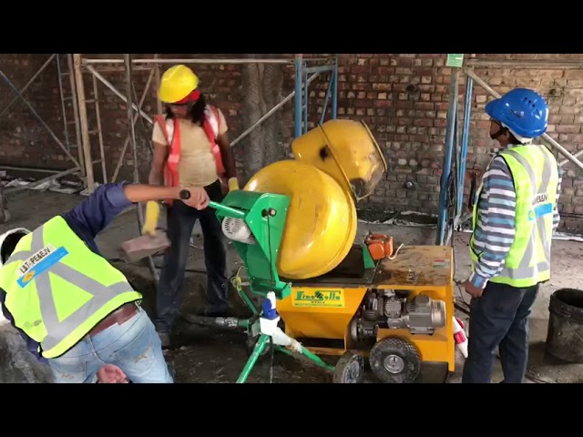 Plastering Machine - Cement Plastering Machine Manufacturer from Ahmedabad