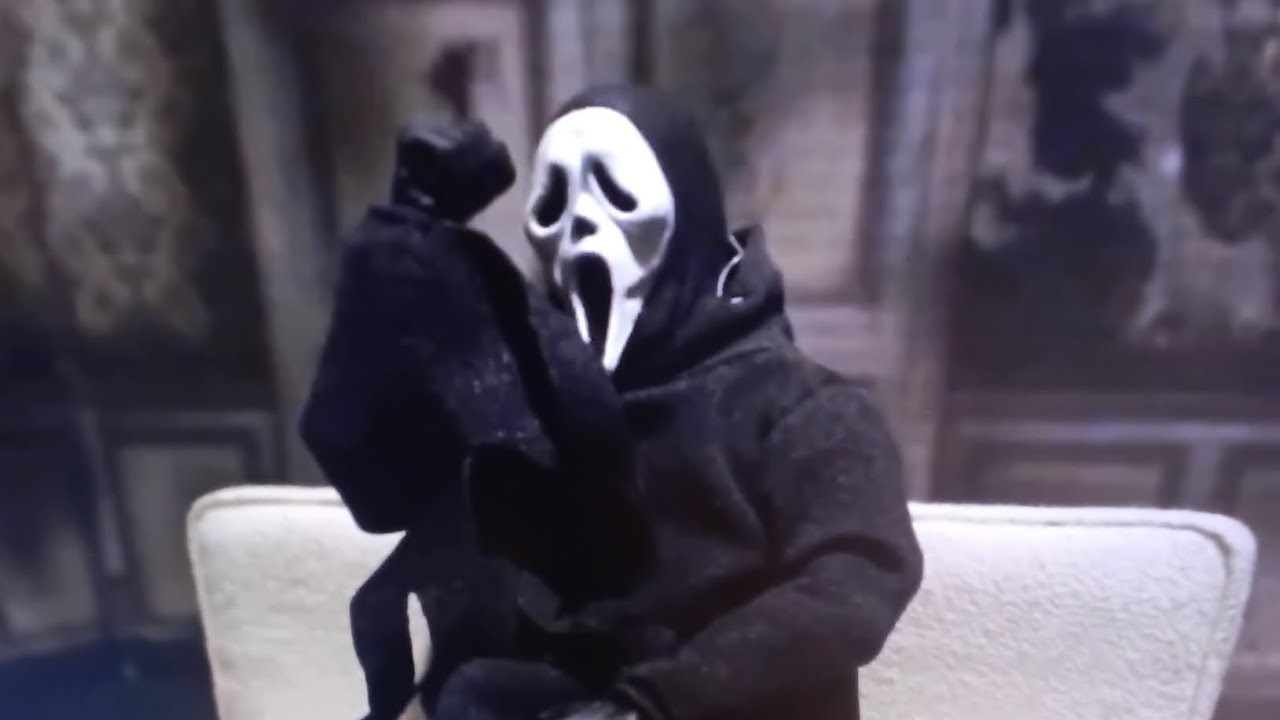 Reaction to ghostface vs Annabelle stop motion 