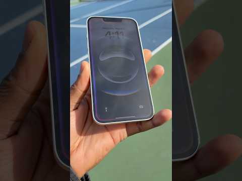 iPhone 16e Very Average Screen Quality