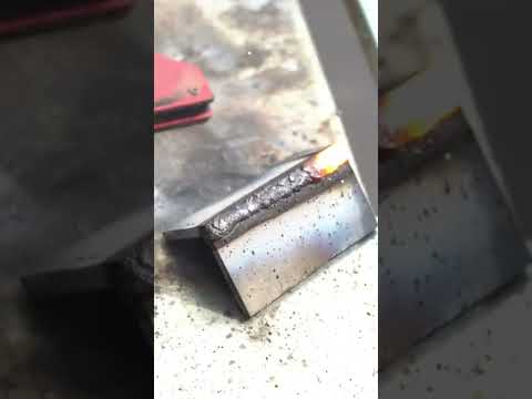 WHIP and PAUSE like a PRO - 6011 Stick Welding