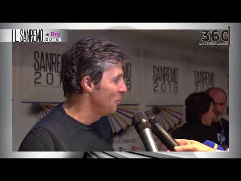 Il Salotto di Bry a Sanremo: Luca Barbarossa canta l'amore con "Passame er Sale"