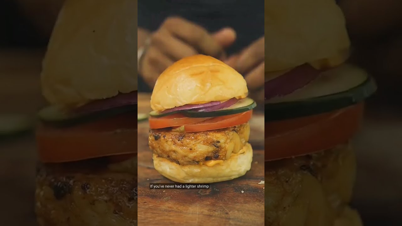 4 Ingredient Shrimp Burger #shrimp #burger #food #recipe #foodie #cooking #burgerrecipe #burgerlover