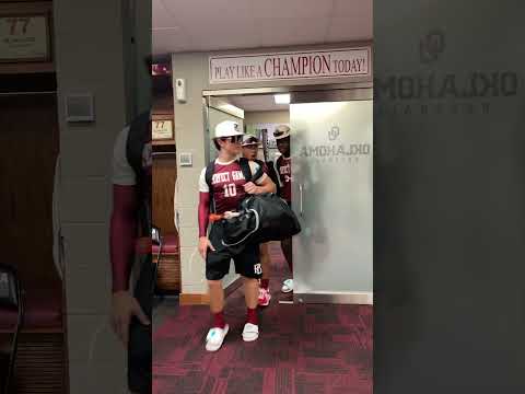 JERSEY REVEAL! 2021 13U Select Fest ARRIVES at the OKLAHOMA LOCKER ROOM for their GAMERS!