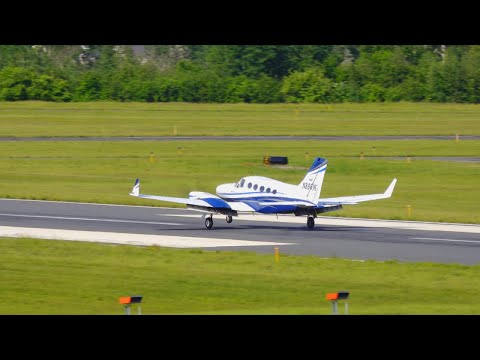 Cessna 414A Chancellor landing and take off [4K Video]