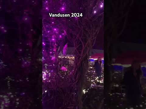 Vandusen festival of lights #christmas #vancouver #vancouverisawesome