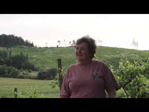 MARY OLSON – Oregon Wine History Archive