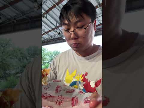 First Time at Fuzzy's Taco Shop | Food Review #foodie #shorts #fuzzys #tacos #tacoshop #foodreview