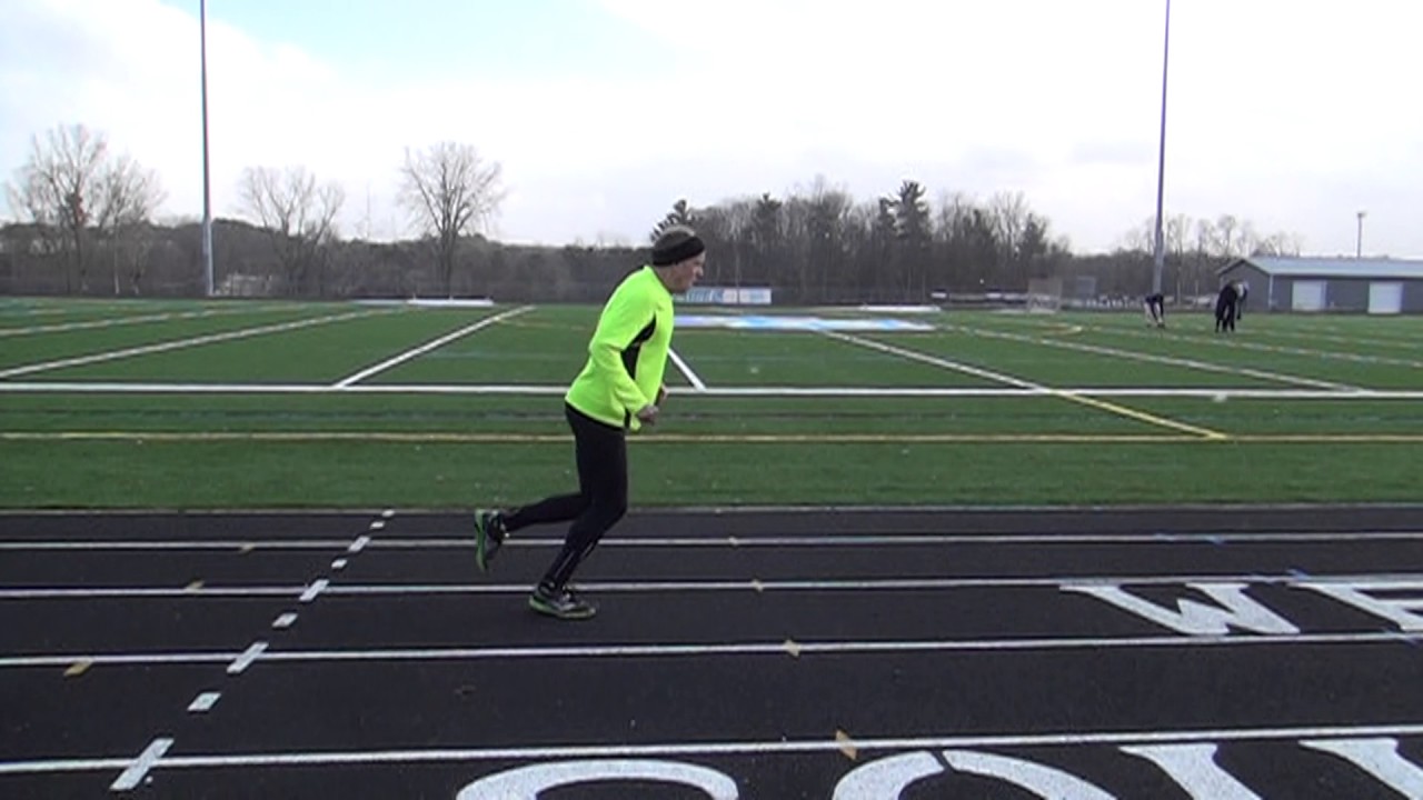 Efficient Running Technique: Falling Forward to Start Run (Slow Motion)