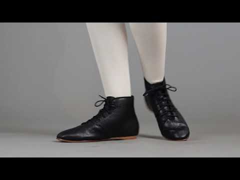 American Duchess: Emma Women's Regency Leather Boots (Black)