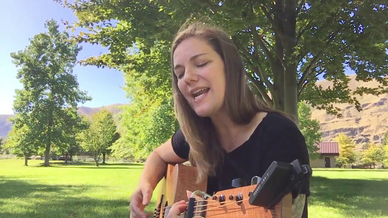 Hire Allison Preisinger - Folk Singer in Tacoma, WA | GigSalad