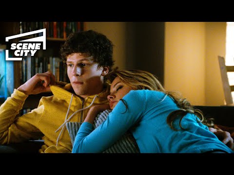 Zombieland: Hot Girl Zombie Attack (Amber Heard, Jesse Eisenberg 4K HD Scene) | With Captions