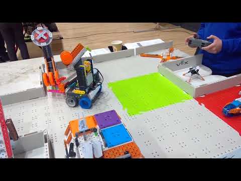 VEX GO Brain Pairing with 2nd Generation IQ Controller for Driving ...