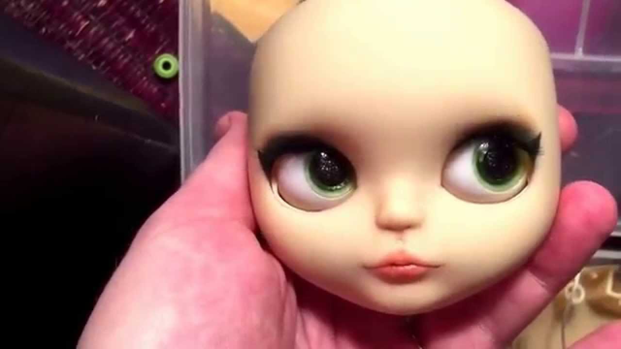 Customizing my Blythe Part 12: Gaze Correction