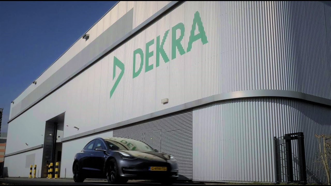 Interoperability testing of charging stations