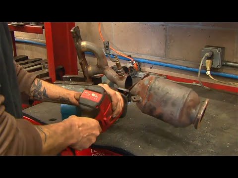 Catalytic converter thefts on the rise; Mechanic shows how they are stolen