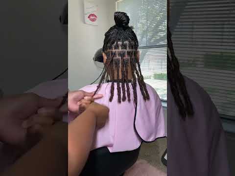 tucking long hair for bob faux locs #protectivestyling #naturalhair #softlocs #locs #hair #fauxlocs