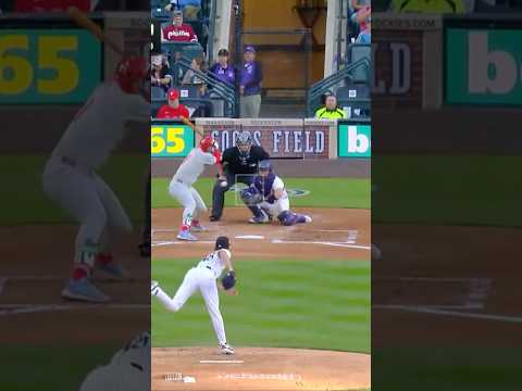 Bryce Harper hits a homer (437 Feet) to make the score 4-2 #mlb #baseball #sports #phillies #espn #_