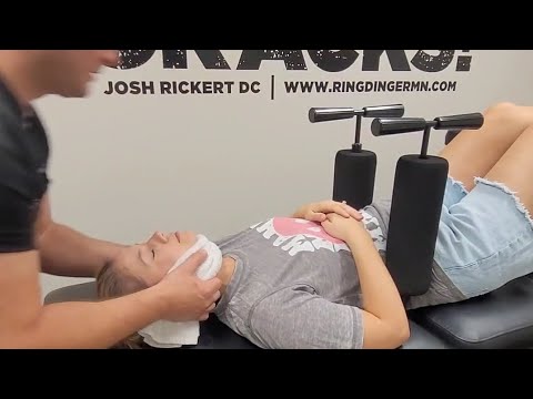 "That Was Insane!" Former Gymnast Receives Her First Full Spine Ring Dinger ®️ #chiropractic #asmr