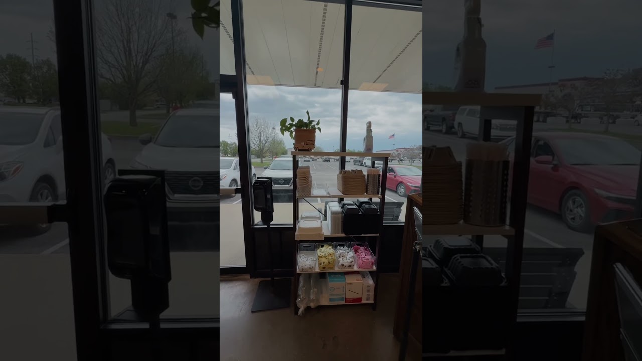 Toast & Thyme Restaurant Tour 💐