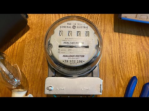 General Electric AR165 (I-50-A) Kilowatt-hour electricity meter from 1958