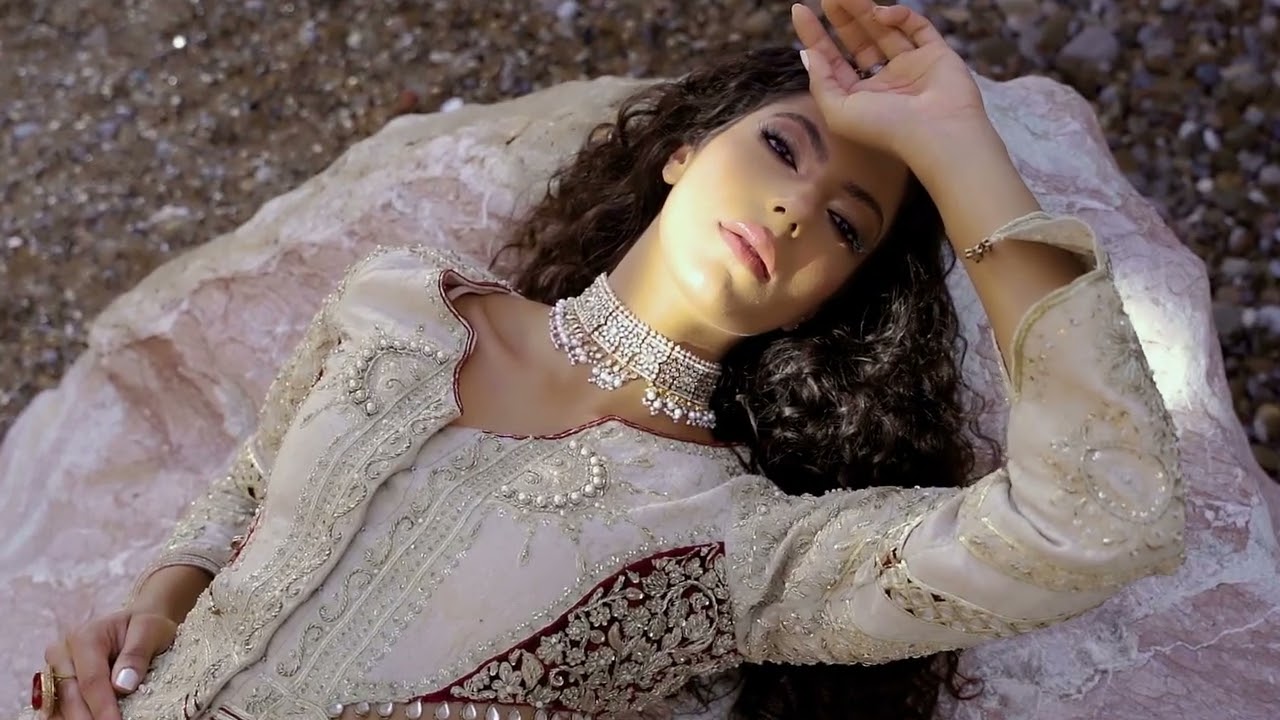 Elnara | Shahnaz Anis